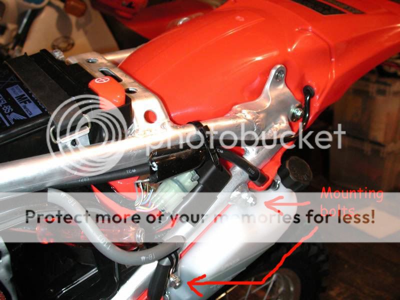 05 CRF 250R--Coolant overflow bottle? -CRF's Only Forums