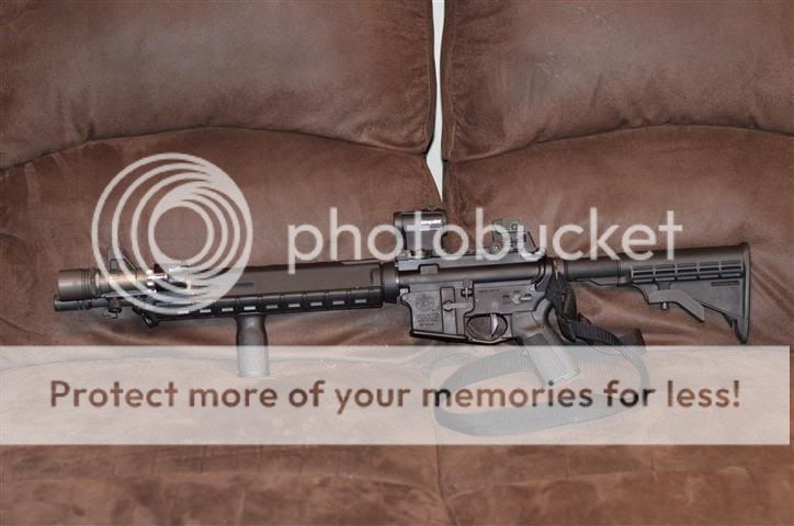 Gooseneck Picatinny mount on a MOE handguard > Lights and Lasers > AR15.COM